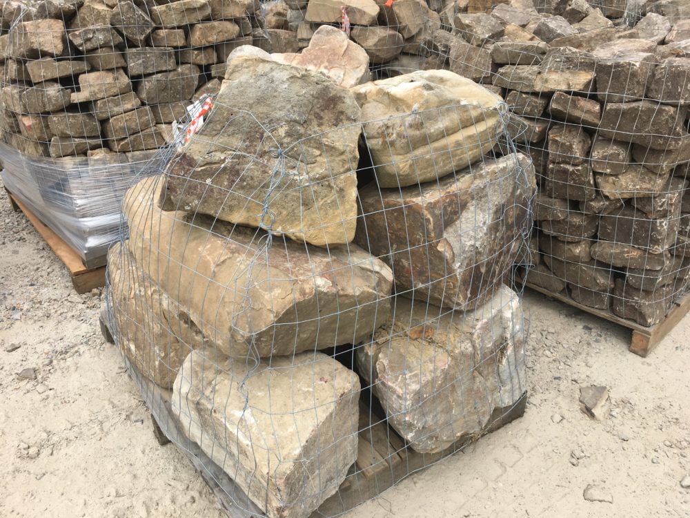 Sequatchie 2-man Boulders – Atlantic Mulch